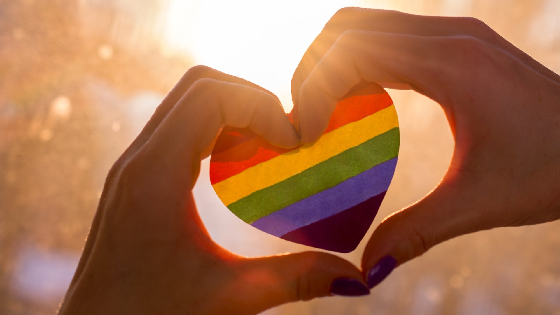 Personalisierte LGBTQ+ Leinwände: Zeige deine Liebe und Identität ...